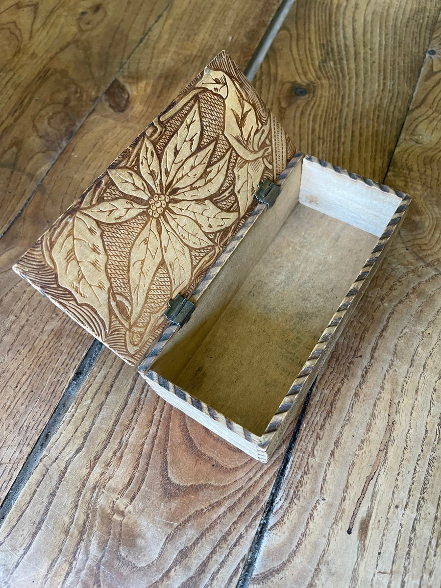 Antique Pyrography Box (1890-1910) - Wooden Box with Brass Hinges – The ...